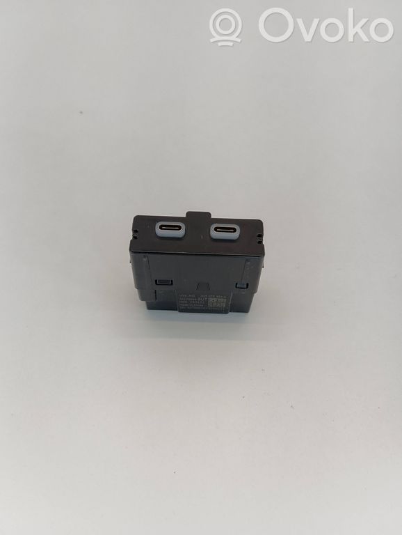 3G5035954A Cupra Formentor Connecteur/prise USB, 19,00 € | OVOKO