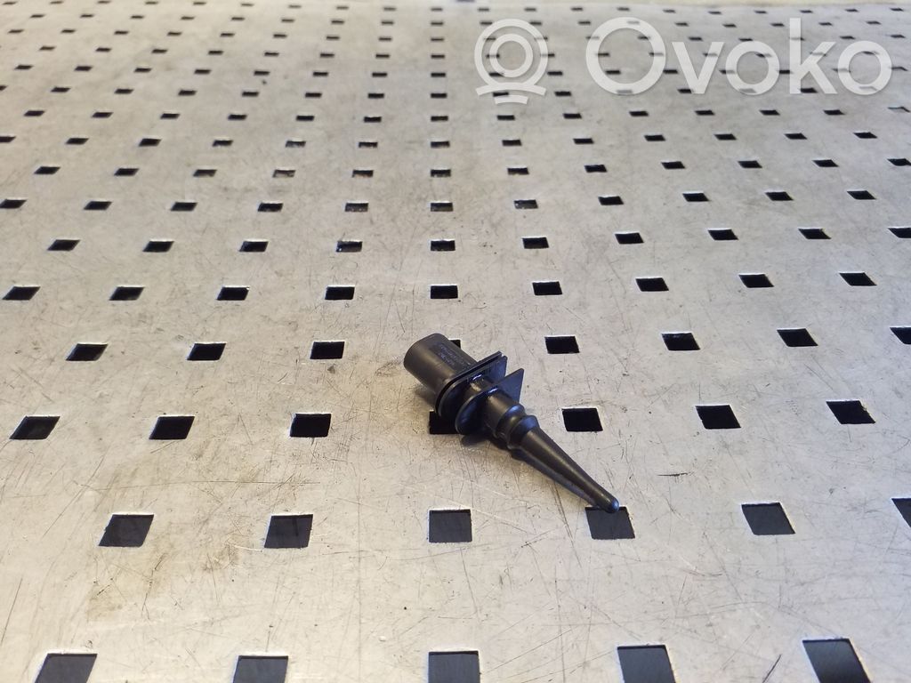 65816936953 BMW X5 E70 Outside/exterior temperature sensor, €6.80 | RRR