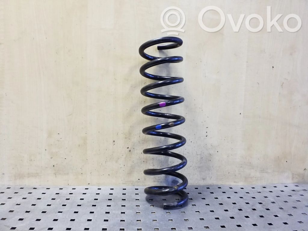 Ford Kuga II Rear coil spring, €25.00 | RRR