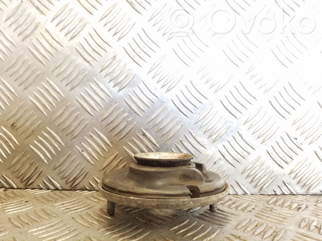 8D0412109D Volkswagen PASSAT B5.5 Spyruoklės atrama (viršutinė), 7,00 ...