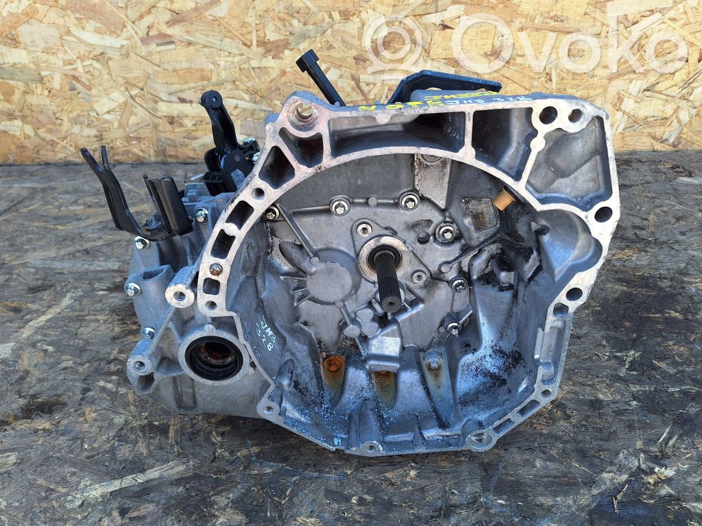 JH3-328 Nissan Note (E12) Manual 5 speed gearbox, €317.65 | RRR