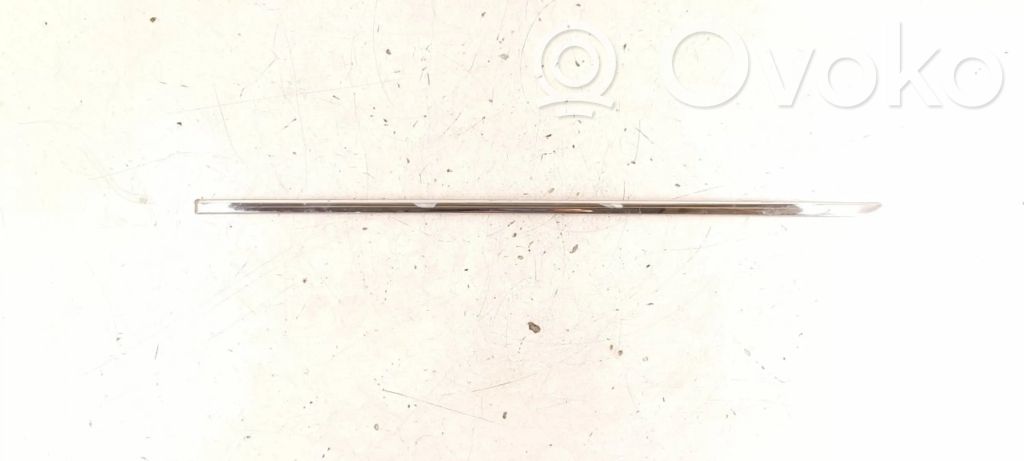 2047300280 Mercedes-Benz C W204 Moulure de porte arrière, 20,69 € | OVOKO