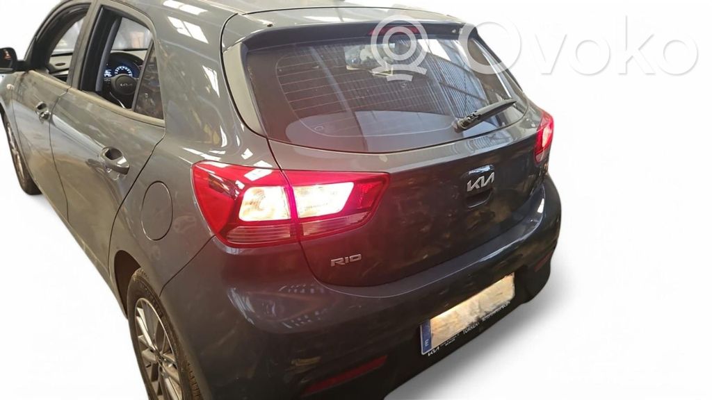 73700H8000 KIA Rio Couvercle de coffre, 232,26 € | OVOKO