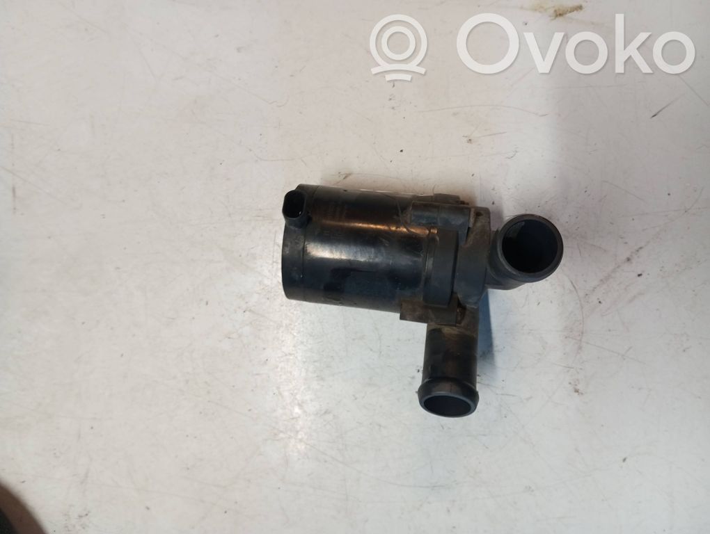 1319708 Volvo V60 Pompe à eau de liquide de refroidissement, 15,00 ...