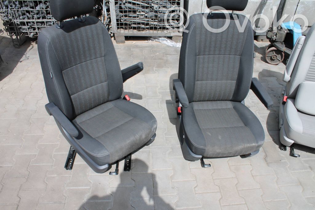 Volkswagen Multivan T6 Siège avant (banquette double), 1 294,12 € | OVOKO