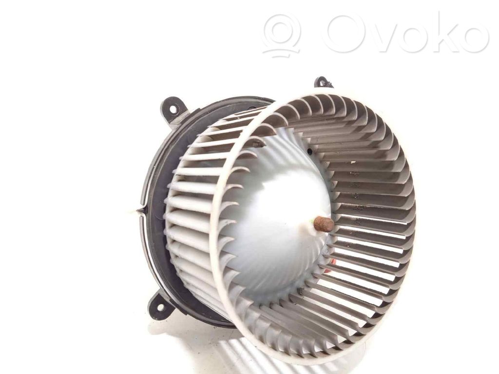 A0008304701 Mercedes-Benz Vito Viano W447 Pulseur d'air habitacle, 46 ...
