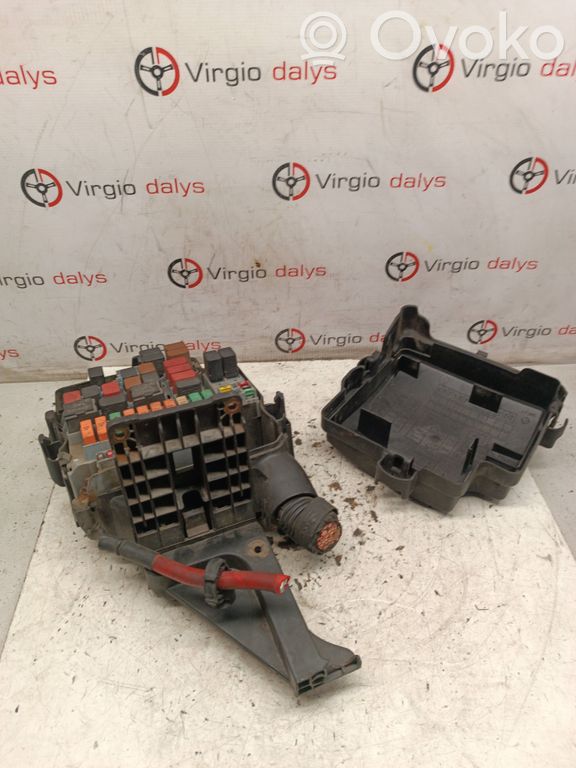 5801393356 Iveco Daily 5th gen Boîte à fusibles, 49,99 € | OVOKO