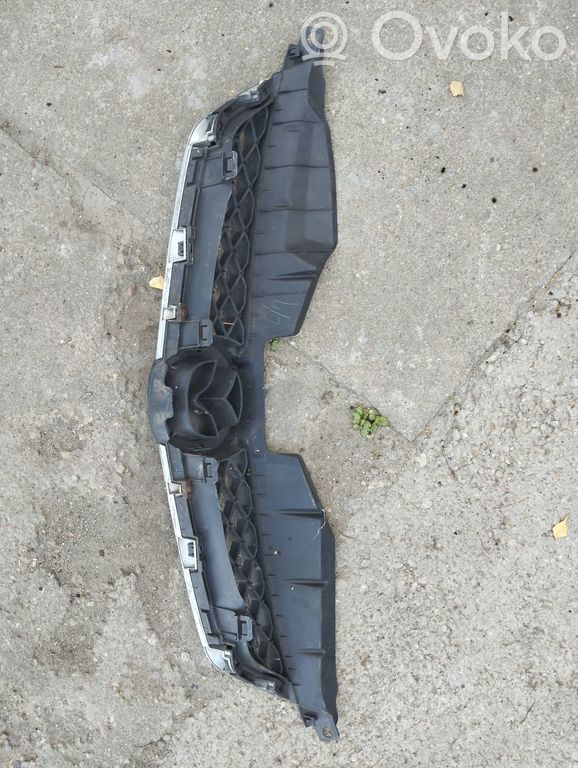 5678901234 Mazda 6 Front bumper upper radiator grill, €30.00 | RRR