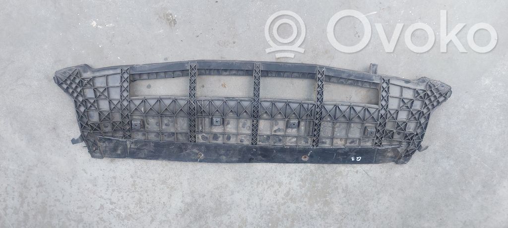 8R0807233 Audi Q5 SQ5 Front bumper skid plate/under tray, €20.00 | RRR