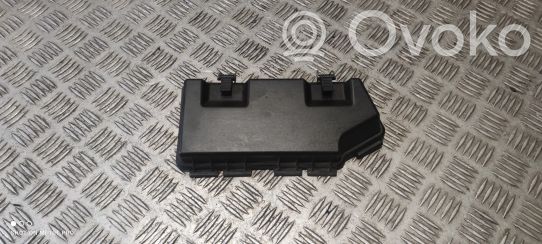 1645400782 Mercedes-Benz ML W164 Couvercle de boîte à fusibles, 8,91 ...