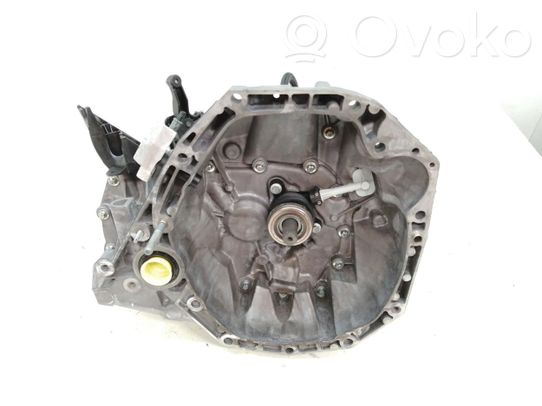 JR5332 Renault Clio IV Boîte de vitesses manuelle à 4 vitesses, 600,00 ...