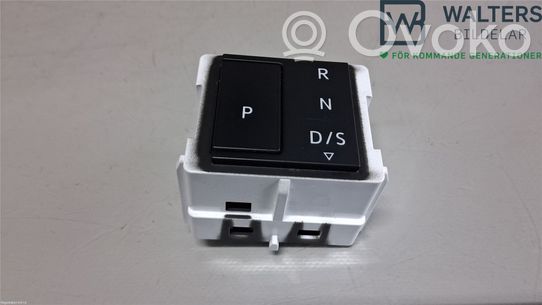 2K7713059KIFZ Volkswagen Caddy Gear shifter/selector, €178.58 | RRR