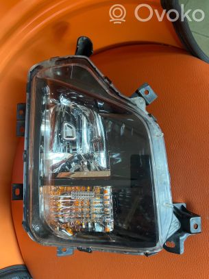 8315A057 Mitsubishi L200 Feu antibrouillard avant, 132,02 € | OVOKO