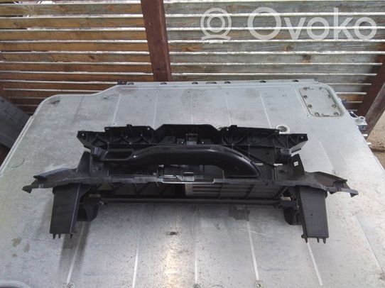 9808290780 Peugeot Traveller Radiatorių panelė, 250,00 € | RRR