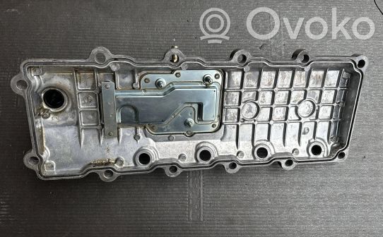 13264VC103 Nissan Patrol Y61 Rocker cam cover, €80.00 | RRR