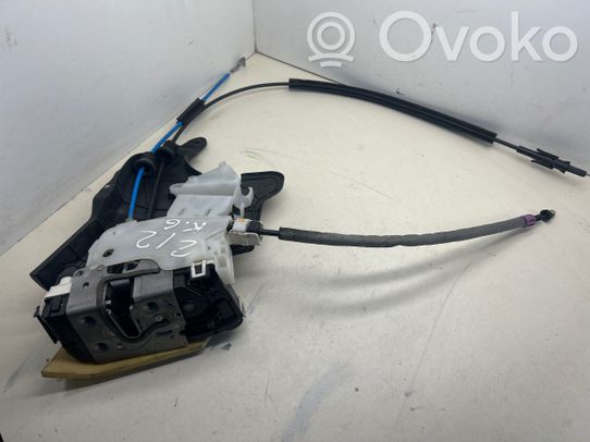 A2047302135 Mercedes-Benz C W204 Serrure de porte arrière, 50,00 € | OVOKO