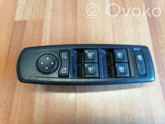 809610007R Renault Megane III Interrupteur commade lève-vitre, 40,00 ...