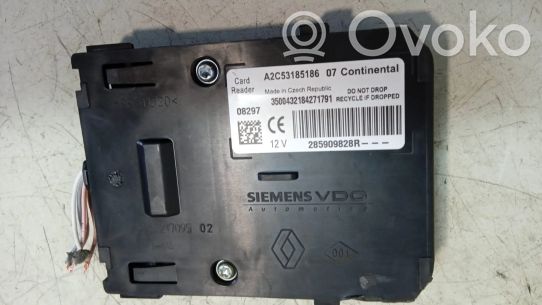 285909828R Renault Megane III Lecteur de carte, 49,99 € | OVOKO