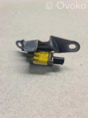 8986060020 Toyota Land Cruiser (J120) Capteur de collision / impact de déploiement d'airbag, 4 ...