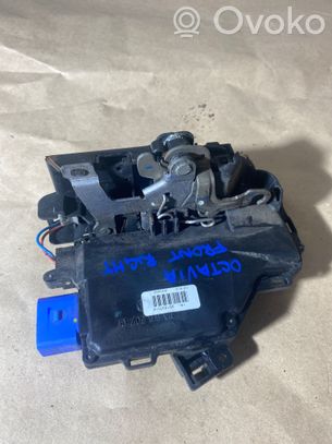 Skoda Octavia Mk2 (1Z) Moulure de pare-chocs avant, 12,10 € | OVOKO