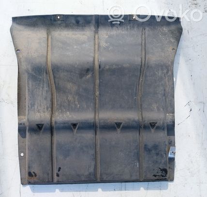 504080195 Iveco Daily 35 - 40.10 Engine splash shield/under tray, €42. ...