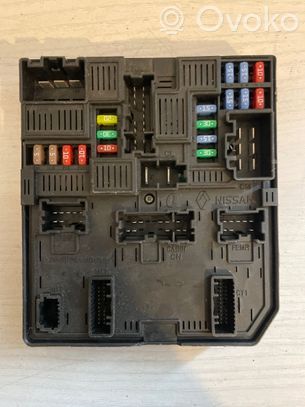 284B66727R Renault Megane IV Module de fusibles, 100,00 € | OVOKO