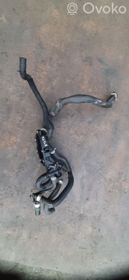 110601560R Renault Megane IV Boîtier de thermostat, 10,35 € | OVOKO