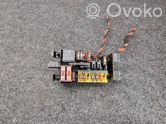 A2059067200 Mercedes-Benz GLC X253 C253 Module de fusibles, 4,00 € | OVOKO
