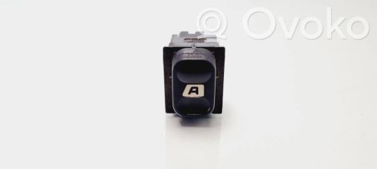 Citroen Berlingo Interrupteur commade lève-vitre, 1,50 € | OVOKO