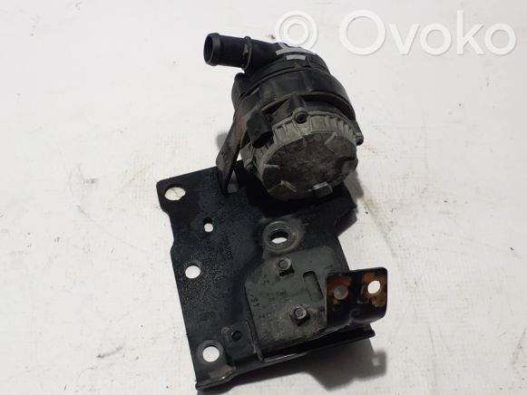 04L965567A Skoda Superb B8 (3V) Electric auxiliary coolant/water pump ...