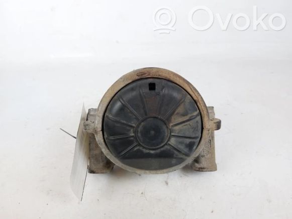 8R0199381 Audi Q5 SQ5 Engine mount bracket, 30.00 € | RRR