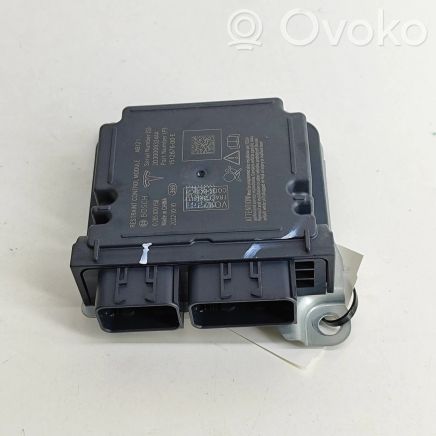 1512876-00-E Tesla Model 3 Airbag control unit/module, 172.50 € | RRR