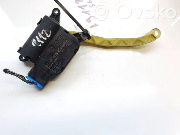 1K1907511C Volkswagen Golf V Air flap motor/actuator, 3.24 € | RRR
