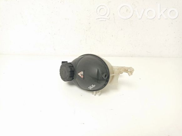 A2045000549 Mercedes-Benz C W204 Coolant expansion tank/reservoir, 37. ...