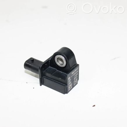 2229051400 Mercedes-Benz C W205 Airbag deployment crash/impact sensor ...