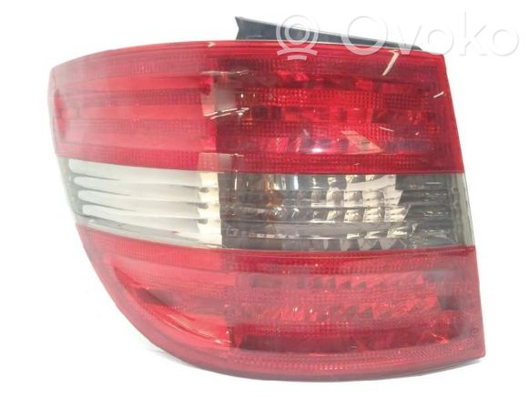 1698202564 Mercedes-Benz B W245 Rear/tail lights, 48.00 € | RRR