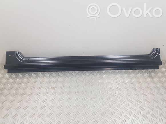 renault master sills