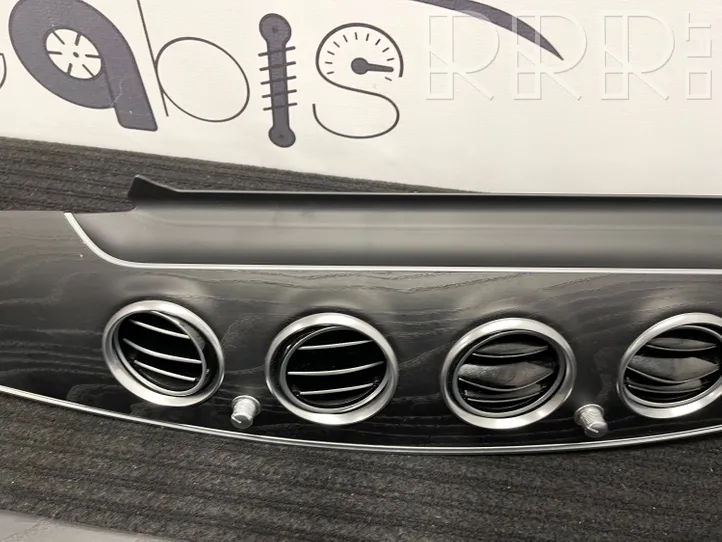 A2136800401 Mercedes-Benz E W213 Türverkleidung komplett, 399.60 € | RRR