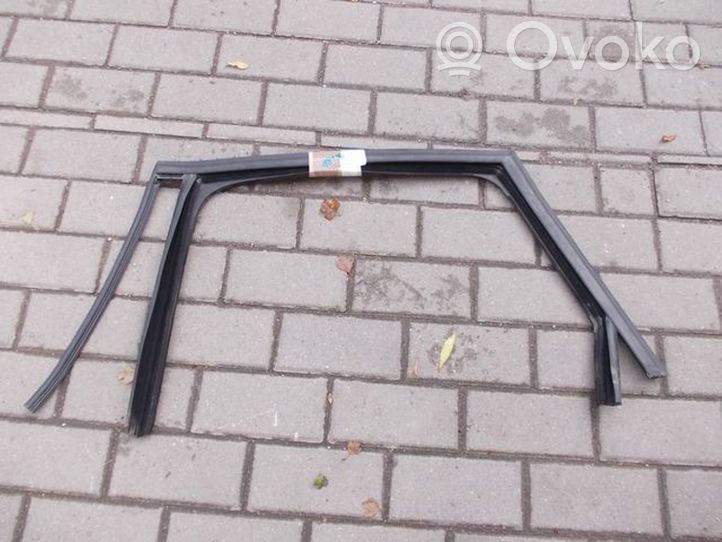 Citroen C5 Joint / vitre de porte arrière, 15.53 € | OVOKO