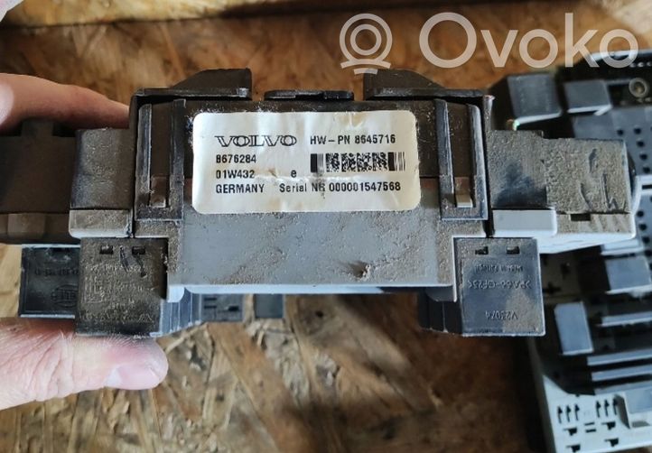 ACX958 Volvo XC90 Engine ECU kit and lock set 08667710 - Used car part ...