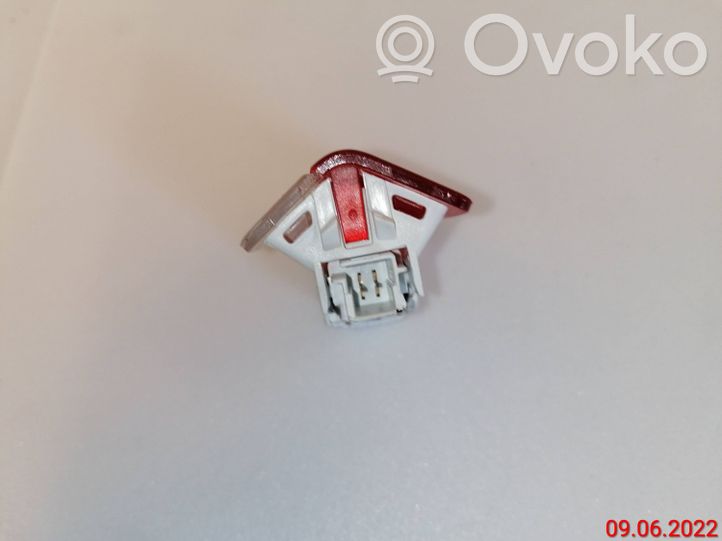 A0028201901 Mercedes-Benz E W212 Front door interior light, 10.00 € | RRR