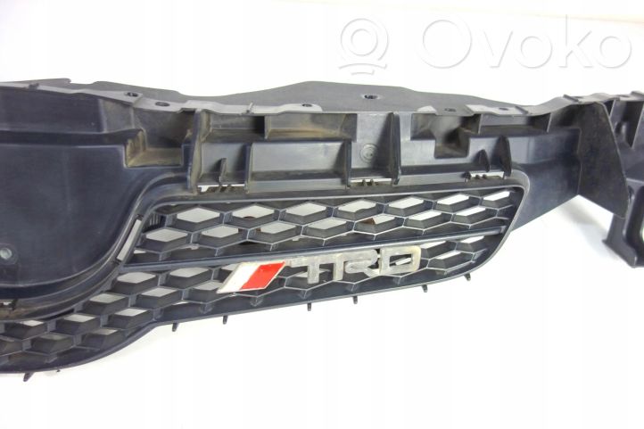 53111-02390 Toyota Auris 150 Front bumper upper radiator grill, 3.28 ...