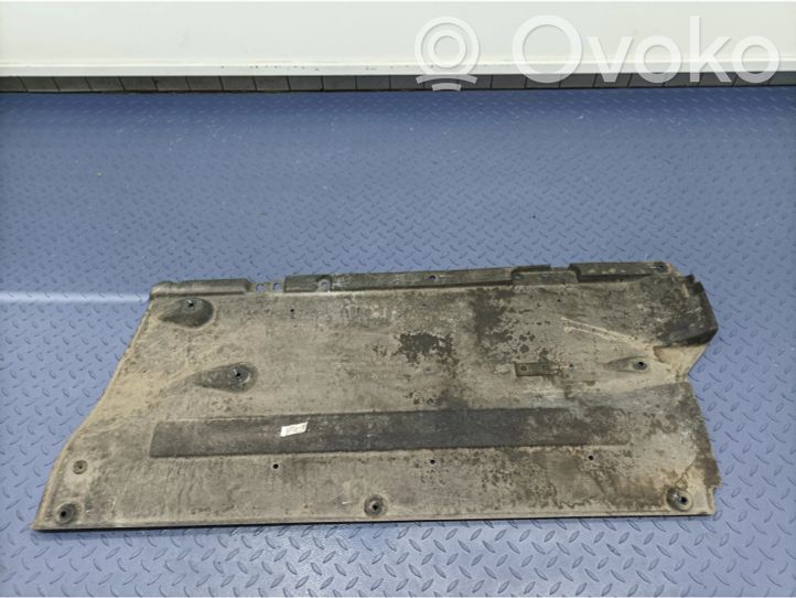 84145-G4100 Hyundai i30 Priekinės važiuoklės dugno apsauga, 14.12 € | RRR