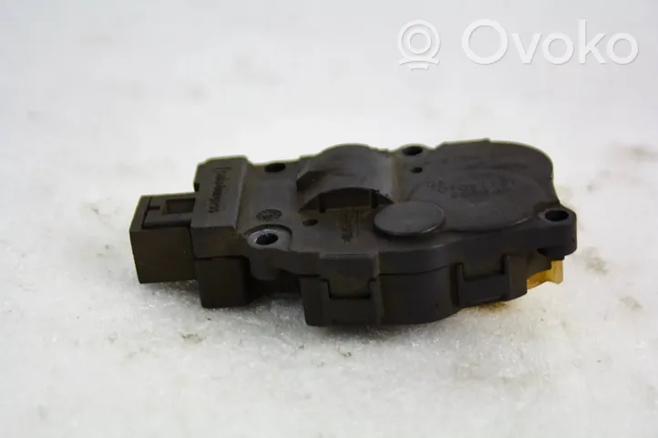 412650750 Mercedes-Benz ML W164 Air flap motor/actuator, 10.00 € | RRR