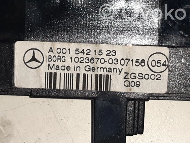 A0015421523 Mercedes-Benz E W212 Écran d'affichage capteur de ...