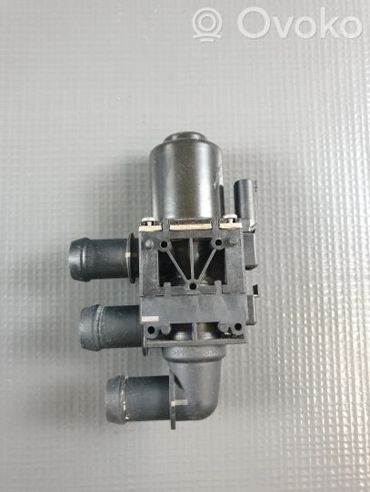 9147347 BMW 5 G30 G31 Electric auxiliary coolant/water pump, 20.00 € | RRR