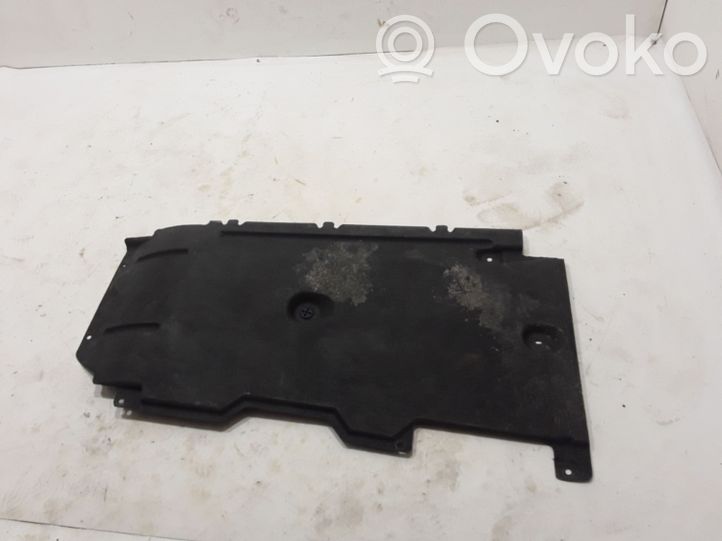 31378224 Volvo V40 Engine splash shield/under tray, 42.00 € | RRR