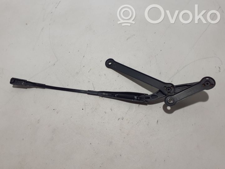 A2538200244 Mercedes-Benz EQC Front wiper blade arm, 48.00 € | RRR