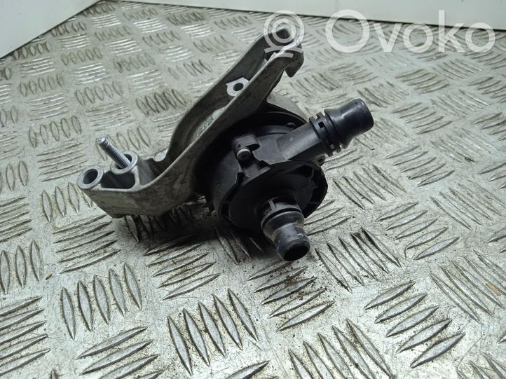 0005005400 Mercedes-Benz GLC X253 C253 Pompe à eau de liquide de ...