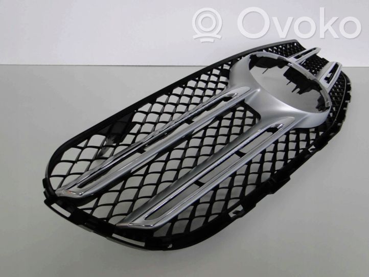 A2538882000 Mercedes-Benz GLC C253 Grille calandre supérieure de pare ...